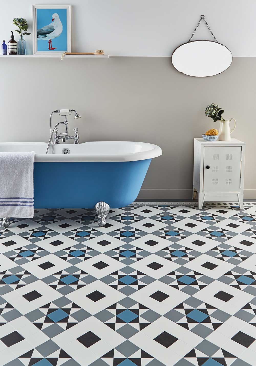 Karndean Vinyl Tiles - Spacers Showrooms
